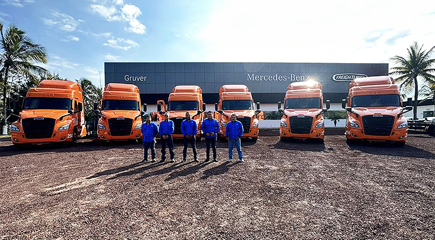 CICE Transportes estrena nueva imagen en sus unidades Freightliner ...