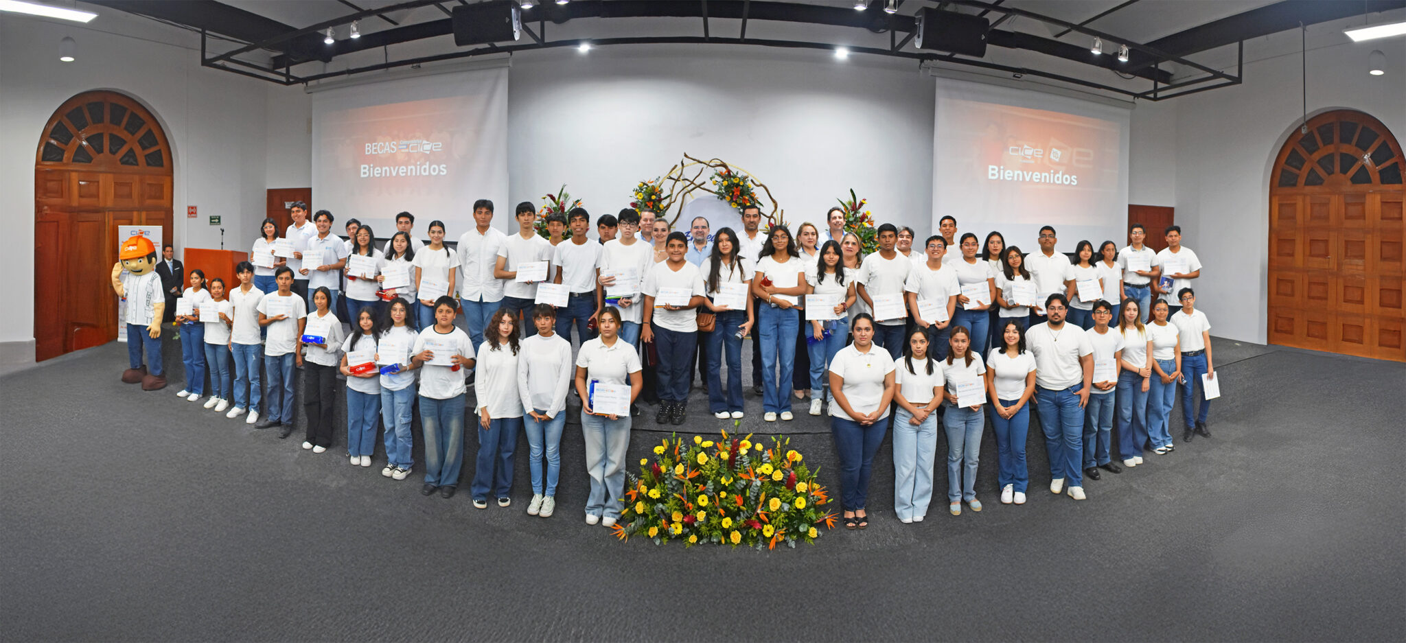 Becas Compromiso CICE 2025 - CICE